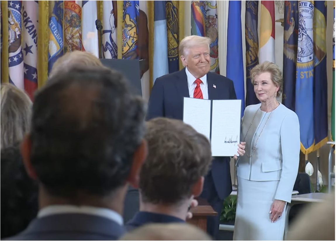 President Trump Signs Executive Order to Abolish the DOE - TPUSA :TPUSA